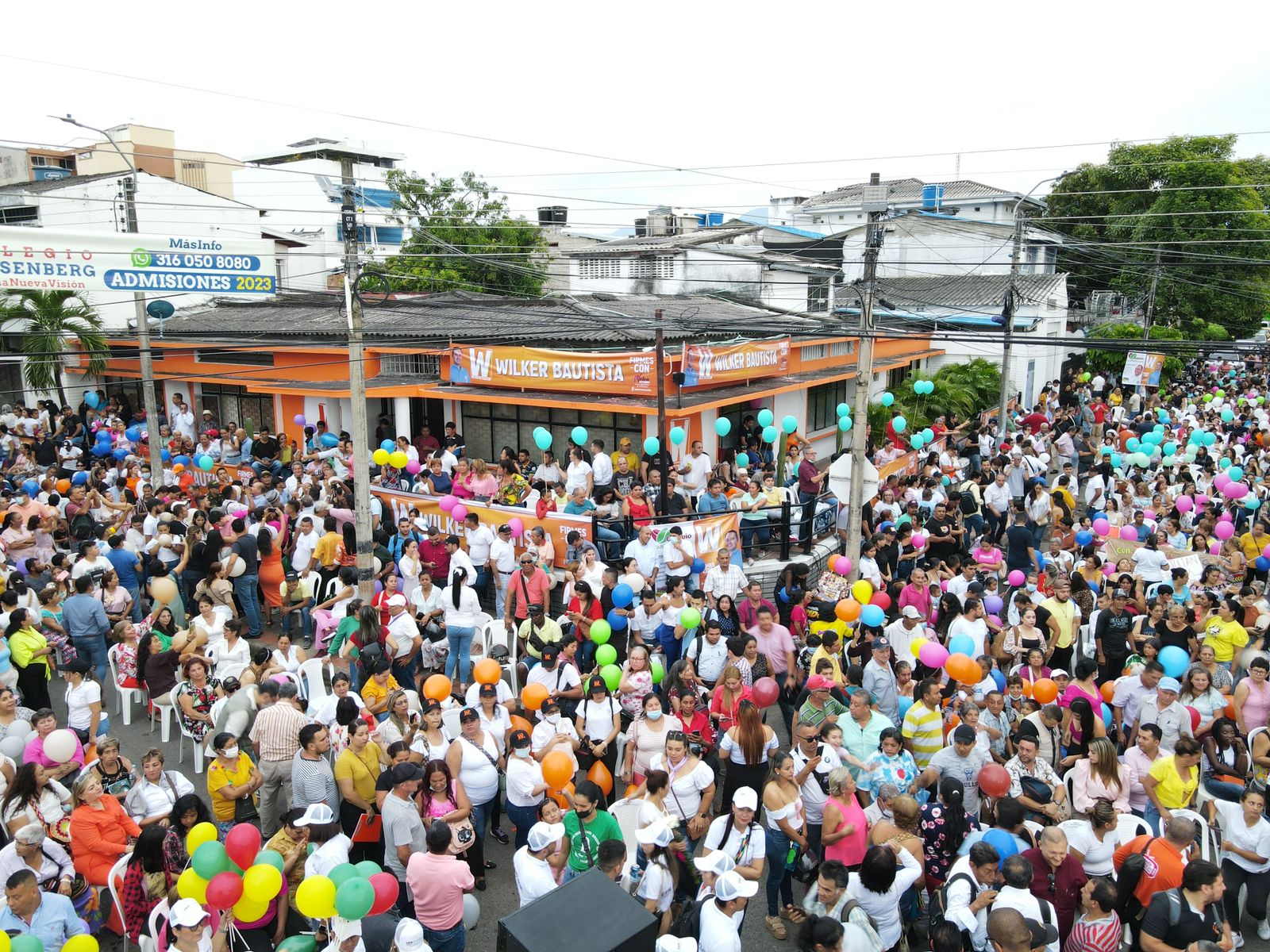 Las mujeres firmes con Wilker - Tu Radio Vibra